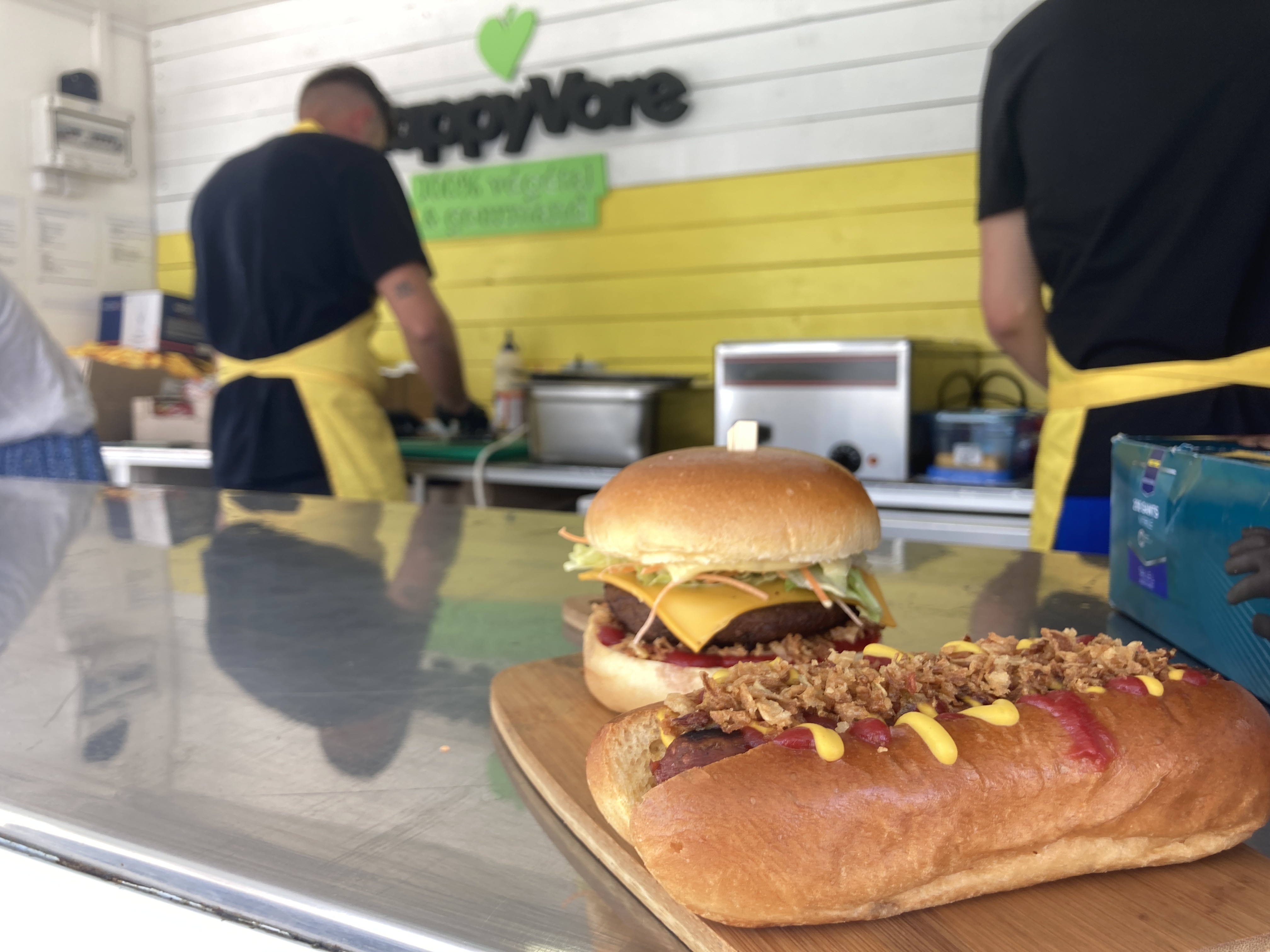 Une usine de viande végétale à Chevilly : HappyVore | ecozoom centre ...